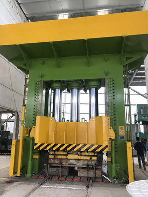 China SMC BMC Hydraulic Hot Press Molding Machine , 3000 Ton Hydraulic Press Machine supplier
