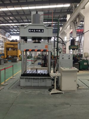 China Vertical Semi Automatic Hydraulic Press Equipment For Cooking Pot And Kettle supplier